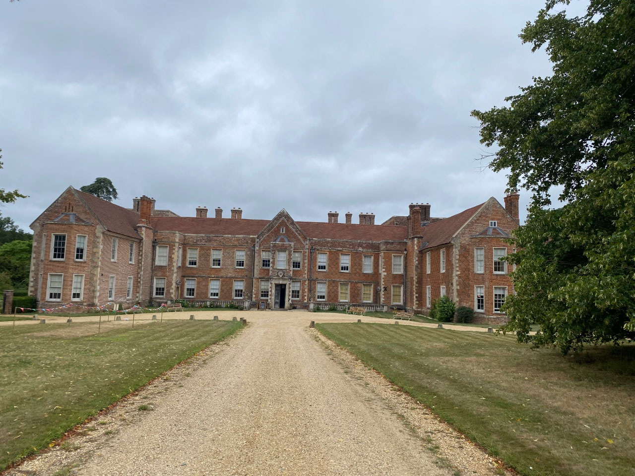 Trip home via Vyne House